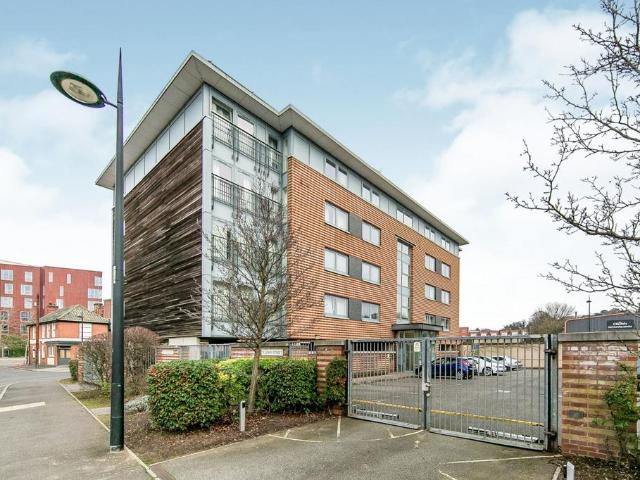 John Street, Ipswich, IP3 2 bed flat to rent £1,000 pcm £231 pw