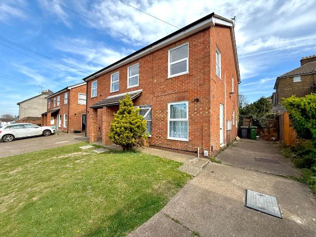 John Street, Maidstone ME14, 2 bed flat to rent, £1,150 pcm | PrimeLocation