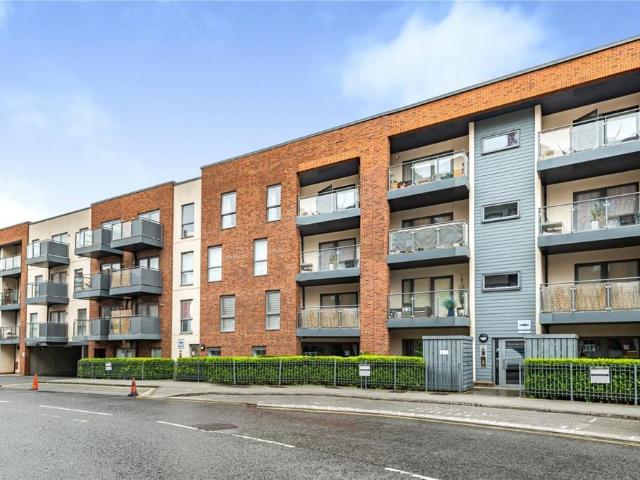 John Thornycroft Road, Southampton SO19 1 bed flat to rent £1,075 pcm £248 pw