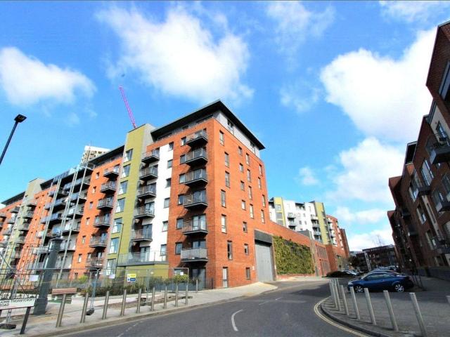 John Thornycroft Road, Woolston, Southampton, Hampshire SO19, 1 bed flat to rent, £1,150 pcm | PrimeLocation