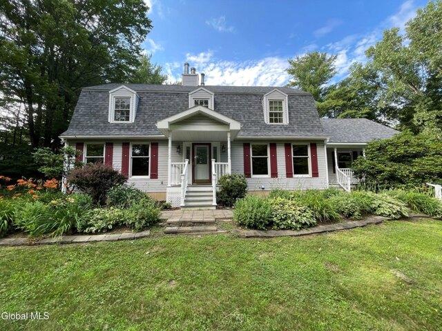 Johnny Cake Hollow Rd, Melrose, Home For Sale