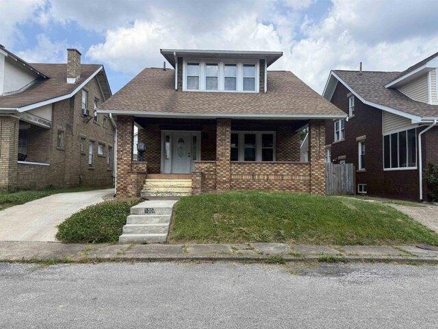 Johns Ct, Huntington, Home For Sale