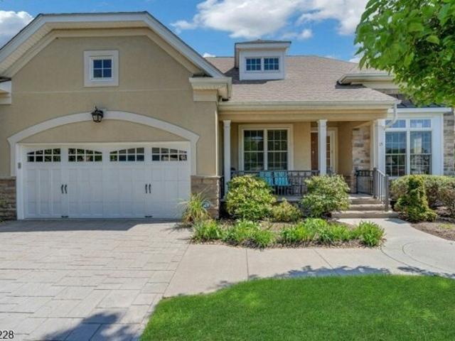 Johns Dr, Warren Twp, Home For Sale
