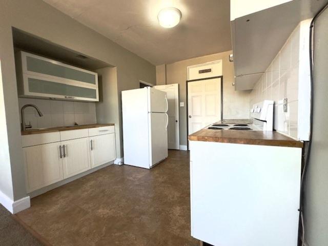 Johnson Block Lofts 1 Bedroom Apartment for Rent at 119 E 3rd Ave, Mitchell, SD 57301