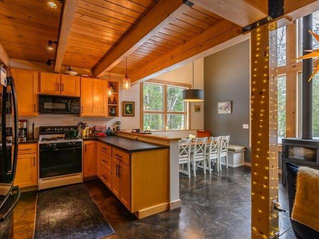 Johnson Cir, Carrabassett Valley, Home For Sale