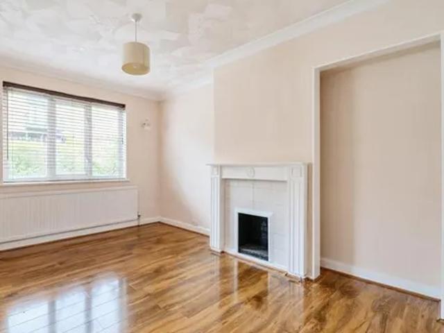 Johnson Court, 37 43 Meadowside, London, SE9 6BS, United Kingdom | 3 bed house for rent #139270592 | Rentberry