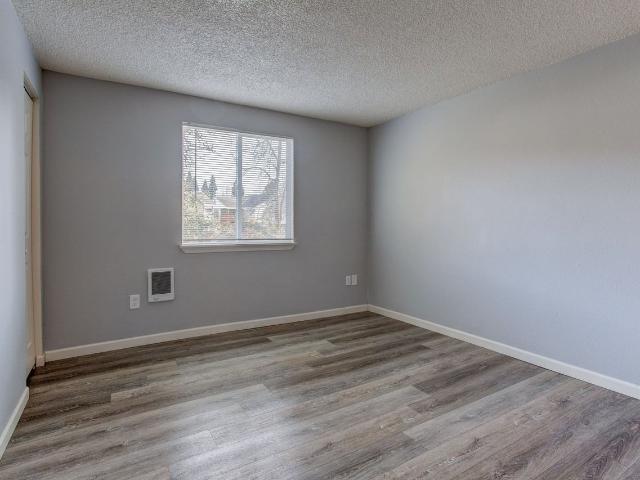 Johnson Creek Village Apartments. 2 Bedroom Apartment for Rent at 9118 Se Flavel St, Portland, OR 97266 Lents