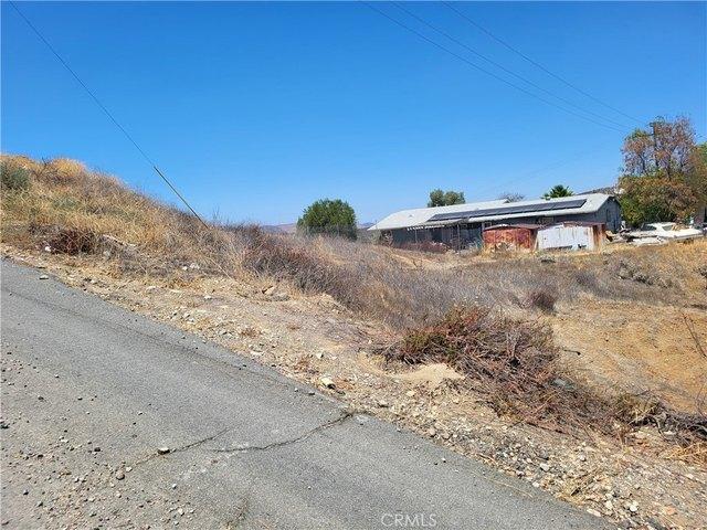 Johnson Ln, Menifee, CA 92587