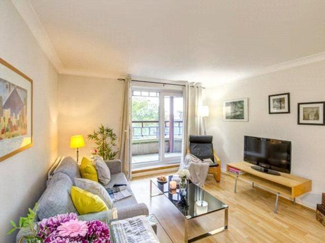 Johnson Lodge, Admiral Walk, London W9, 1 bed flat to rent, £2,600 pcm | PrimeLocation