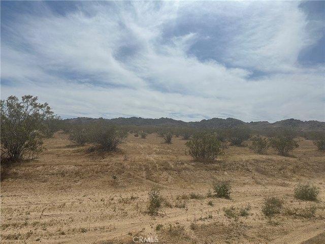 Johnson Rd, Apple Valley, CA 92307
