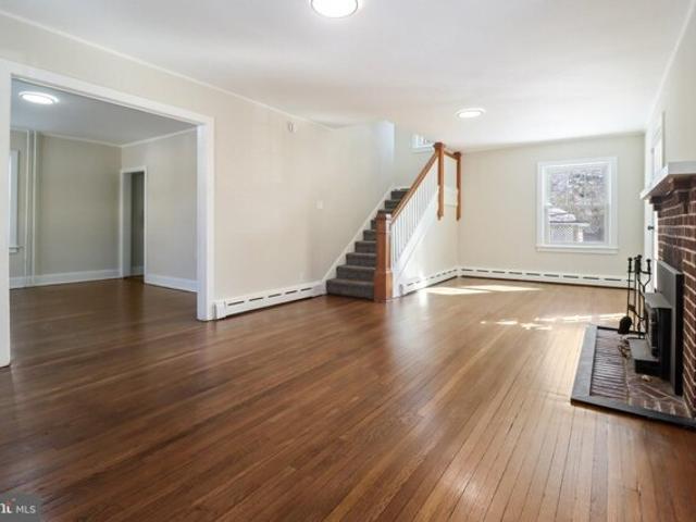 Johnson St, Salem, Home For Sale