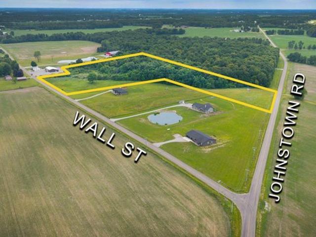 Johnstown Rd, Centerburg, OH 43011
