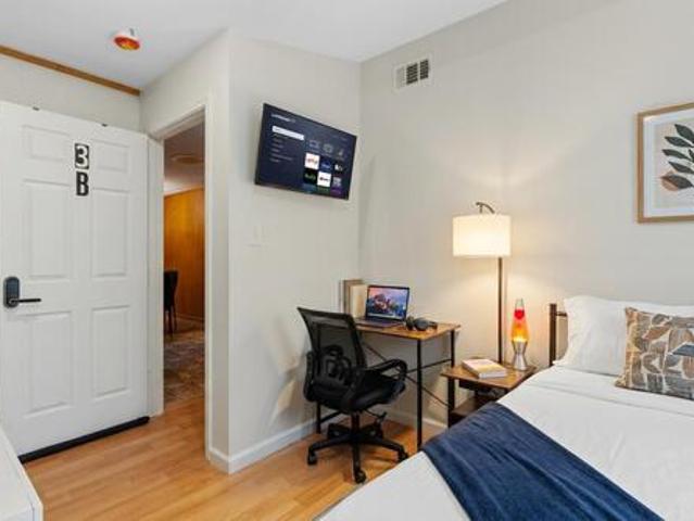 Join a residence catered to focused, working professionals. Secure a quality living space that offers more than just the basics! All Inclusive Utilities • High Speed WiFi • Kitchen with Brand New Appliances Top Rated Denton Host