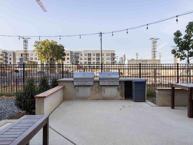 Joinery 1 Bedroom Apartment for Rent at 1816 N Brevard St, Charlotte, NC 28206 Optimist Park