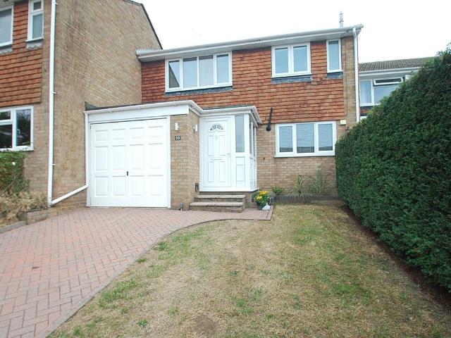 Joiners Way, Chalfont St. Peter, Gerrards Cross SL9, 3 bed terraced house to rent, £2,300 pcm | PrimeLocation