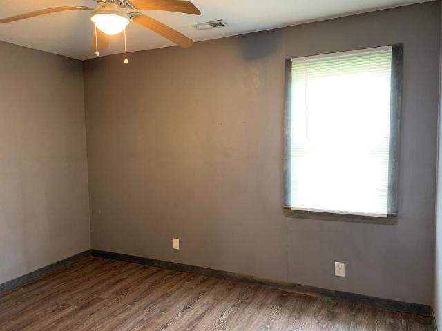 Joplin Arch Apartments 2 Bedroom Apartment for Rent at 1015 S Saint Louis Ave, Joplin, MO 64801