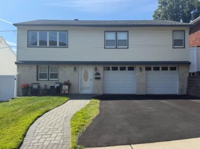 Joralemon St, Belleville, Home For Sale