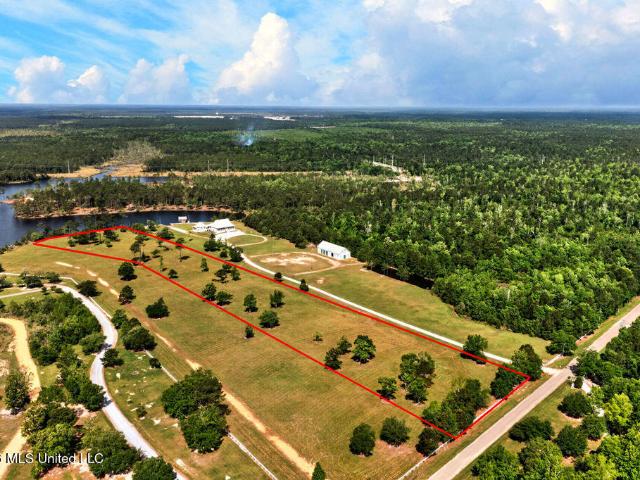 Jordan Bluff Drive, Kiln, MS 39556