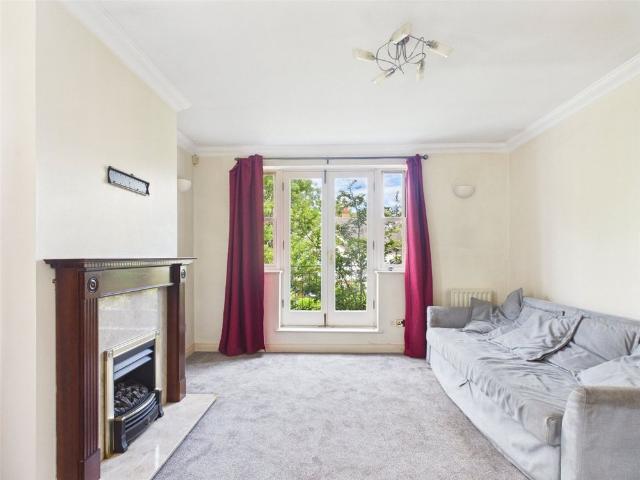 Jordans Mews, Twickenham, Middlesex, TW2