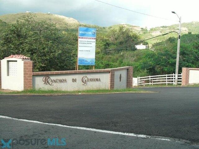 Jose Marti Unit J, Guayama, Plot For Sale