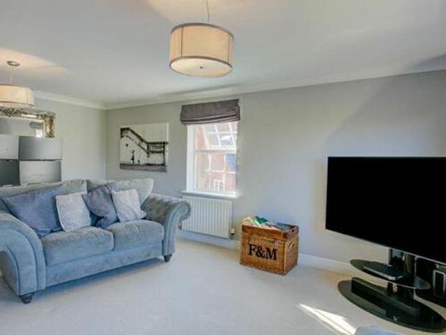 Joseph Court, Kipling Close, 2 Bedroom Apartment