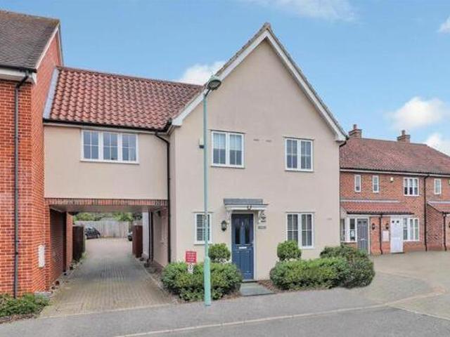 Joseph Close, Hadleigh, 4 Bedroom Link