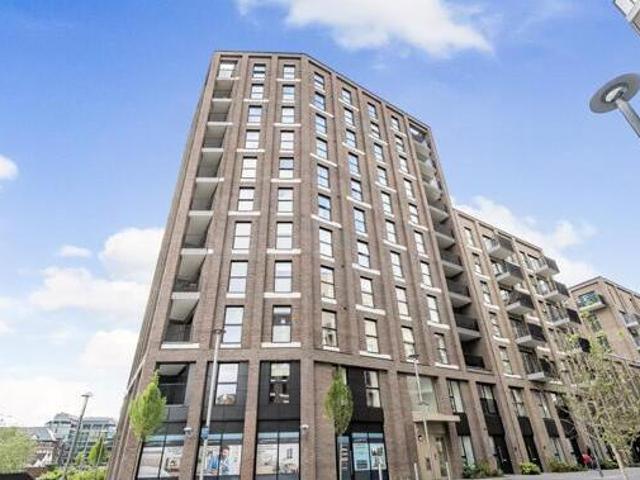Joseph Huntley Walk, Reading, 2 Bedroom Apartment