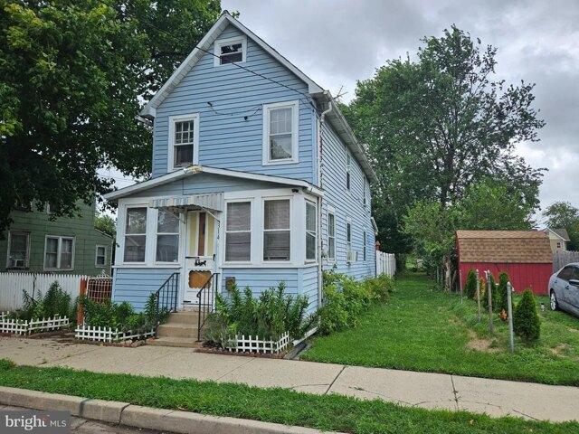 Joseph St, Hamilton, Home For Sale