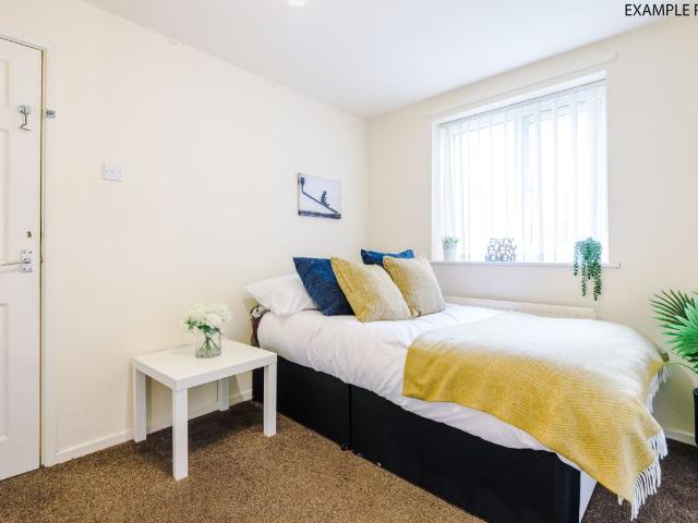 Joshua Grange, Salford M6, 2 bed terraced house to rent, £633 pppm | PrimeLocation