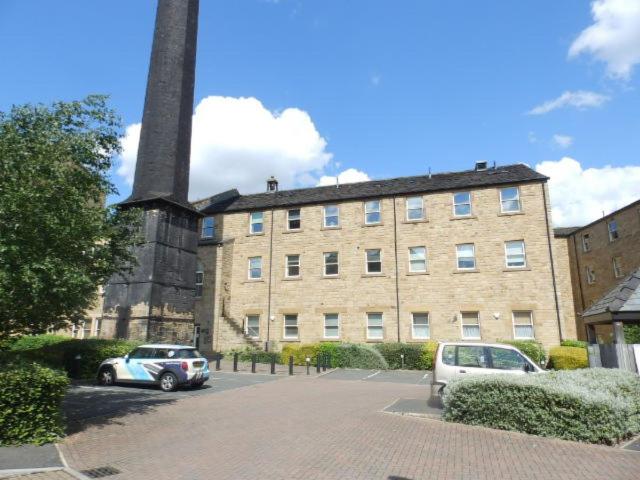 Joshua House, Textile Street, Dewsbury, West Yorkshire WF13, 1 bed flat to rent, £625 pcm | PrimeLocation