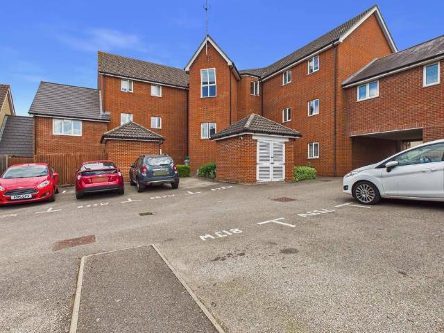 Jovian Way, Ipswich, Suffolk IP1, 2 bed flat to rent, £975 pcm | PrimeLocation
