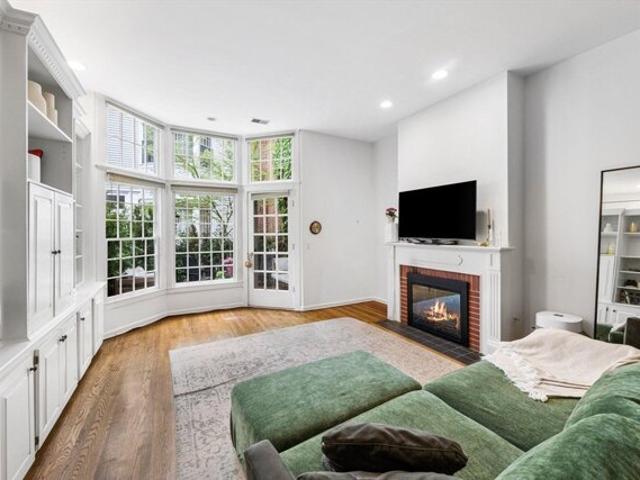 Joy St Apt,boston, Condo For Sale