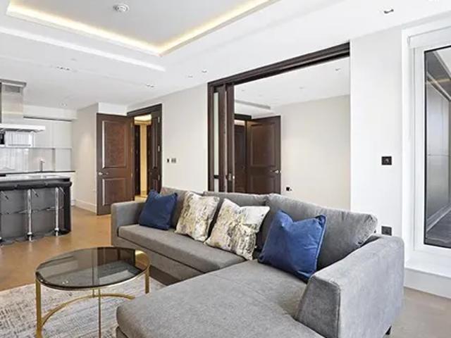 JLL, 387 Kensington High Street, London, W14 8NL, United Kingdom | 3 bed apartment for rent #138593761 | Rentberry