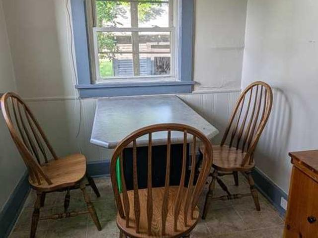 JM Investing LLC 2 Bedroom Apartment for Rent at 1371 Stark Ave Sw, Canton, OH 44706 SWIFT