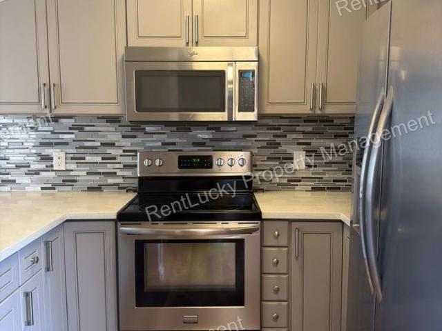 JTA LLC Seattle 4 Plex 2 Bedroom Apartment for Rent at 3315 Claremont Ave S, Seattle, WA 98144 Columbia City