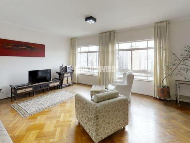 Junto à Av. Paulista! Duplex!