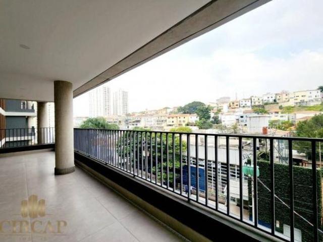 JUNTO A PRAÇA IRMAOS KARMAN