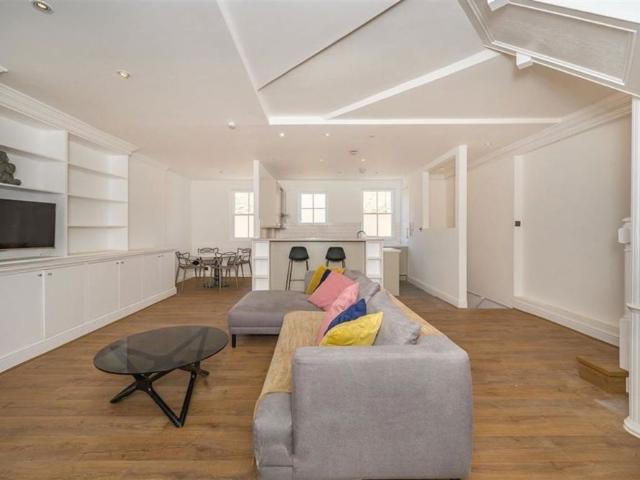 Junction Mews, W2, London