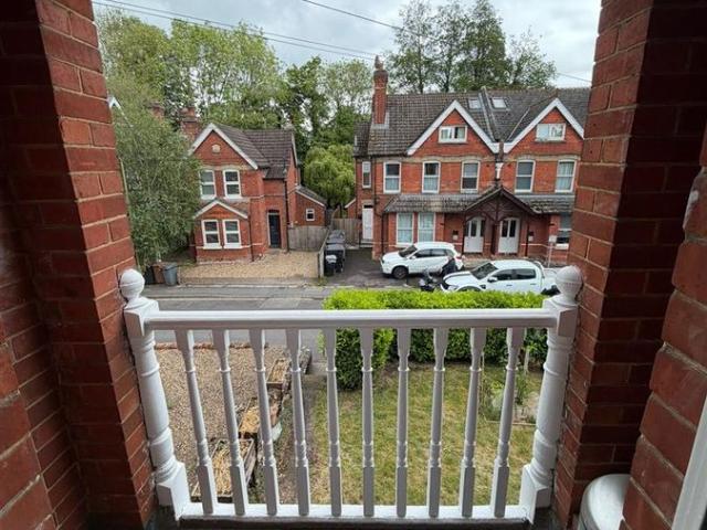 Junction Road, Andover SP10, 1 bed flat to rent, £900 pcm | PrimeLocation