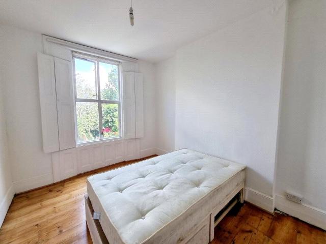 Junction Road, Archway, London N19, 1 bed flat to rent, £2,000 pcm | PrimeLocation