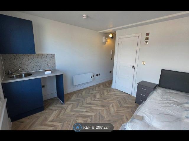 Junction Road, London N19, Studio to rent, £1,435 pcm | PrimeLocation