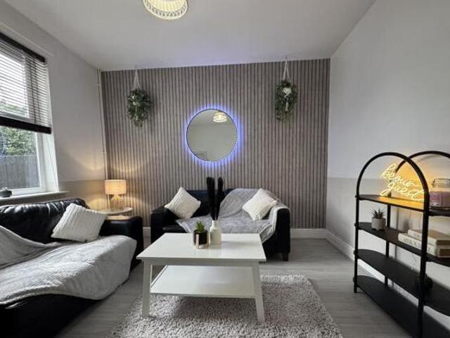 Junction Street Bed Inc Bills, California, 4 Bedroom House