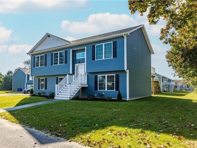 June Ct, West Warwick, Home For Sale