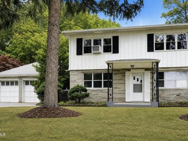 June Pl, Matawan, Home For Sale