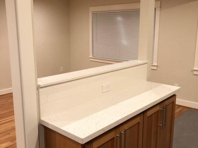 Juneau Apartments 2 Bedroom Apartment for Rent at 3931 N Juneau St, Portland, OR 97217 Portsmouth