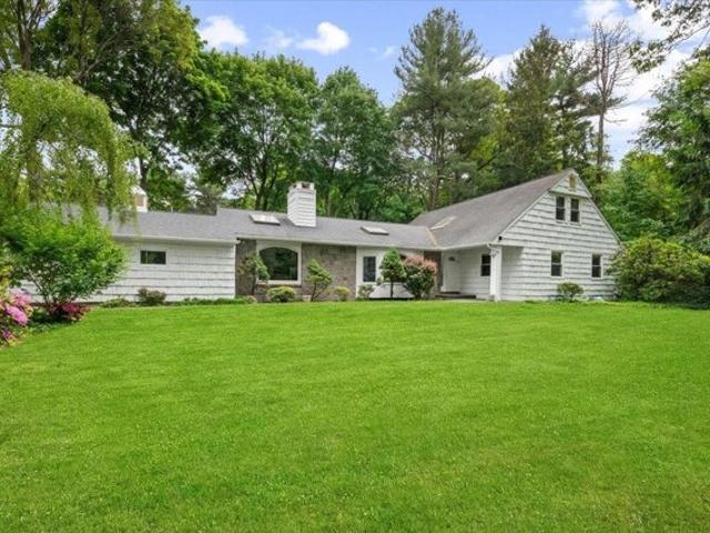 Juneau Blvd, Woodbury, Home For Sale