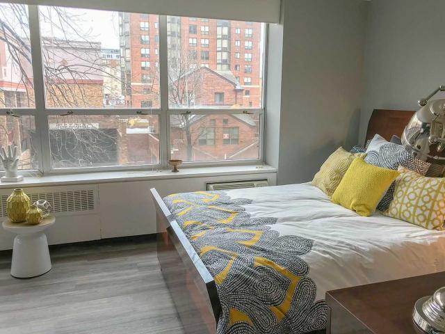 Juneau Village Towers Apartments Milwaukee, WI 2 Bedroom Apartment for Rent at 1029 North Jackson Street, Milwaukee, WI 53202 Juneau Town