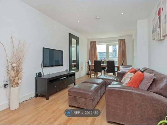 Juniper Drive, London SW18, 1 bed flat to rent, £1,995 pcm | PrimeLocation