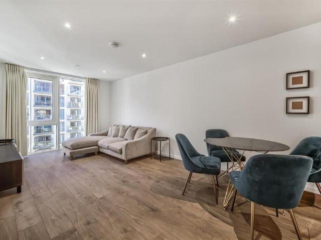 Juniper Drive, SW18 1 bed flat to rent £2,500 pcm £577 pw