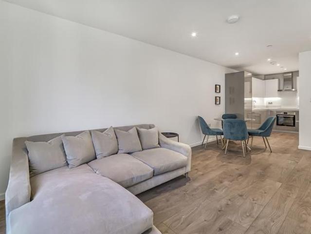 Juniper Drive, SW18